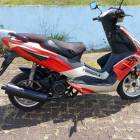 Formula Scoter - 2 Motos formula scoter - Cari Motos